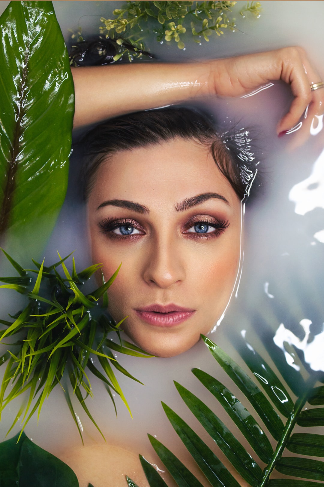 The dos and don'ts of achieving a natural-looking makeup look - Insider ...